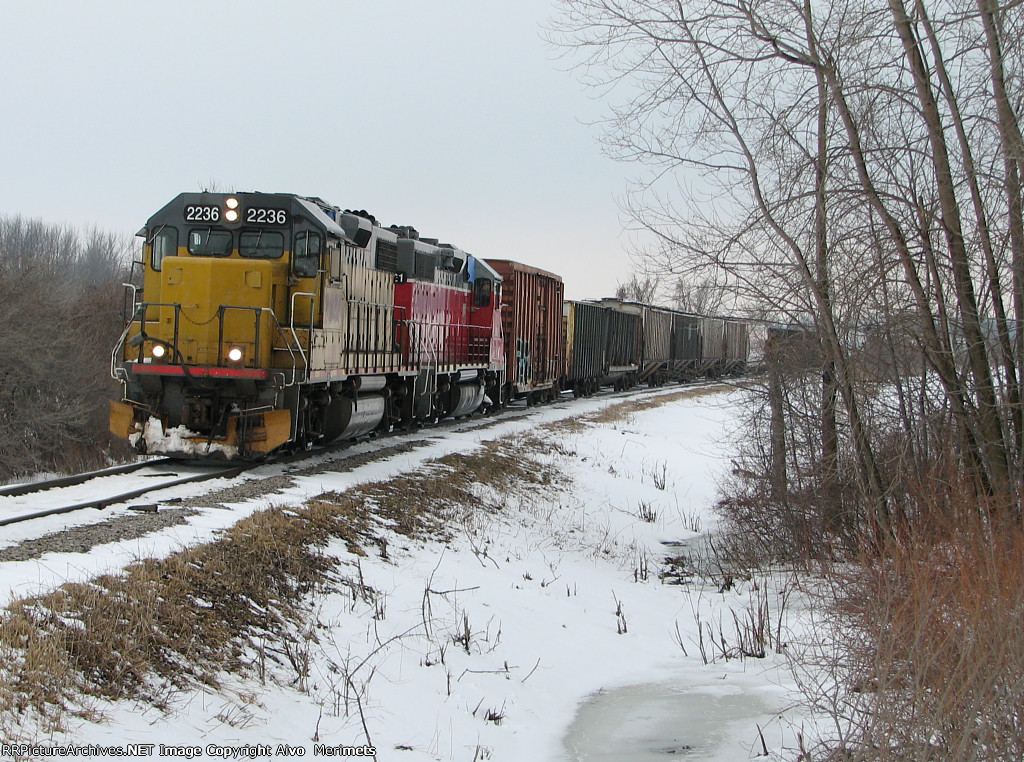 LLPX 2236 at Mile 112 Guelph Sub